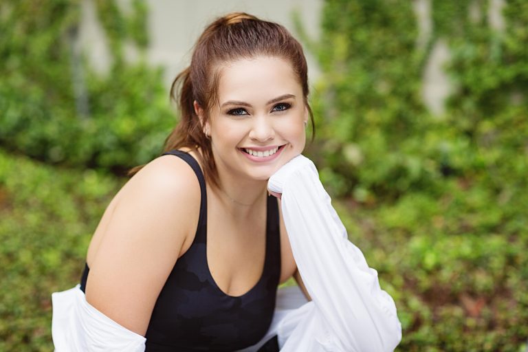 Mandy {Senior ’21} Dallas Senior Photographer | Clara Bella Photography ...