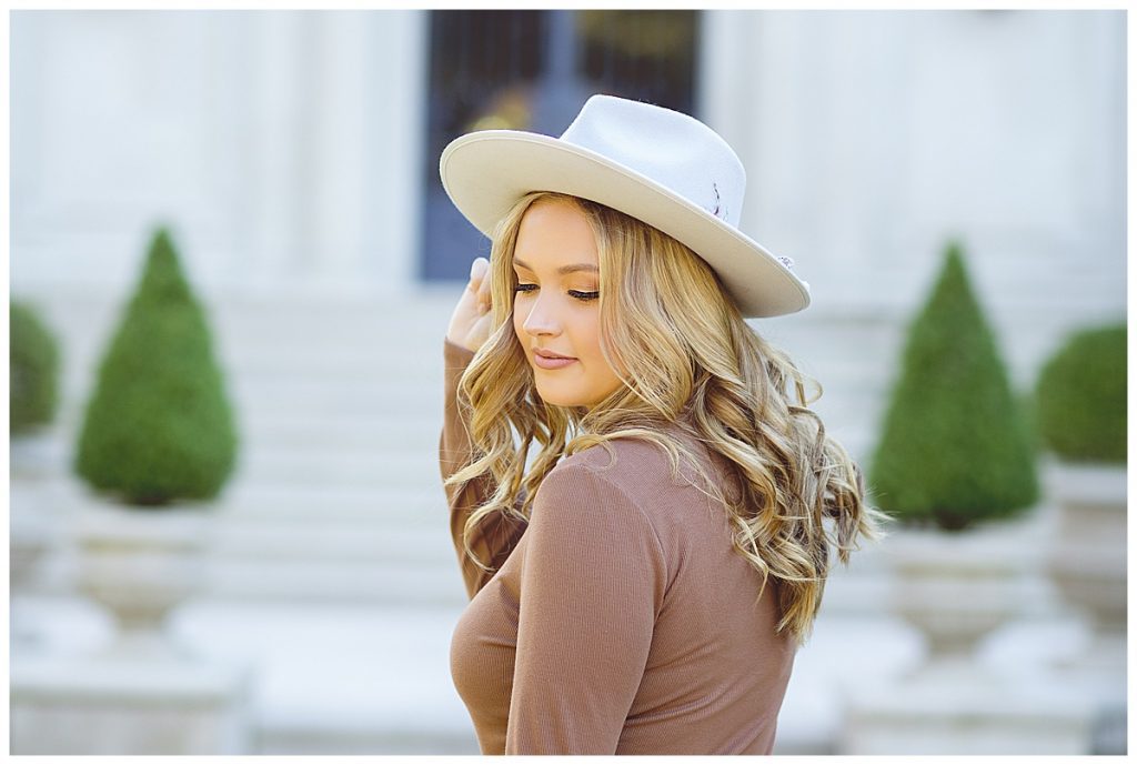 Kaley {Senior ’22} Dallas Senior Photographer | Clara Bella Photography ...